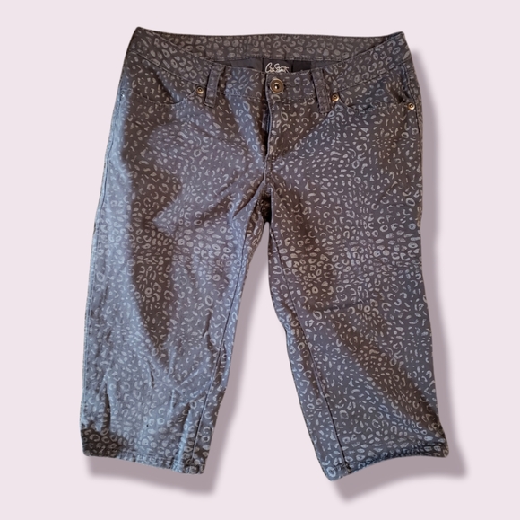 City Streets | Pants & Jumpsuits | Cute Capri Pedal Pusher Pants | Poshmark